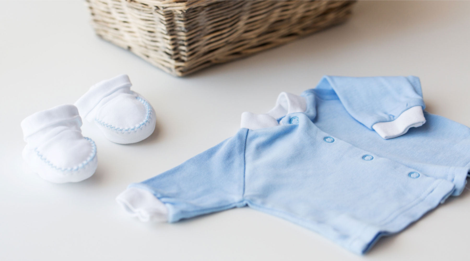 5 Essential Accessories for Baby Boy Outfits – Featherhead™ Pakistan